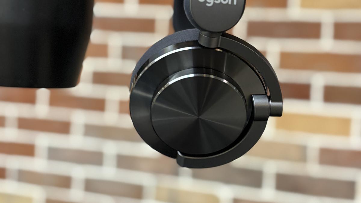 Dyson OnTrac Review: Thoughtful headphones with excellent sound and ...