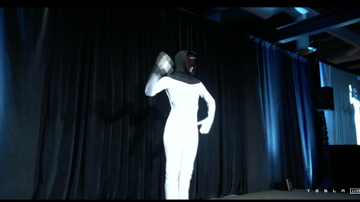 Musk says Tesla will launch prototype of humanoid robot next year - The ...