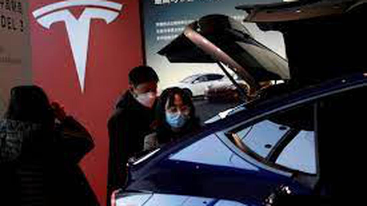 Tesla opens first charging station in China with energy storage ...