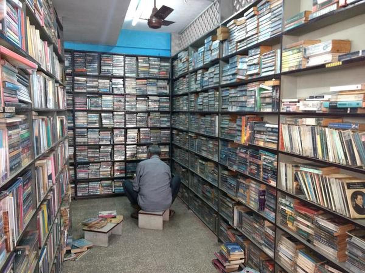 Chennai’s Eloor Library in its final chapter - The Hindu