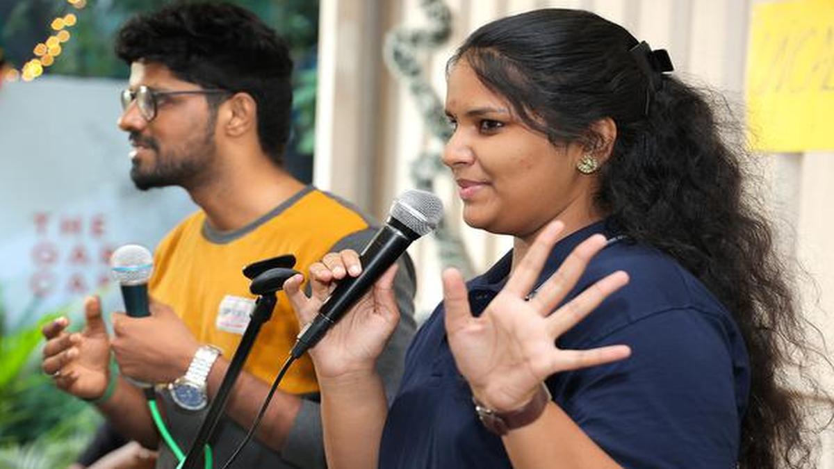Open mics and poetry events pick up across Chennai - The Hindu
