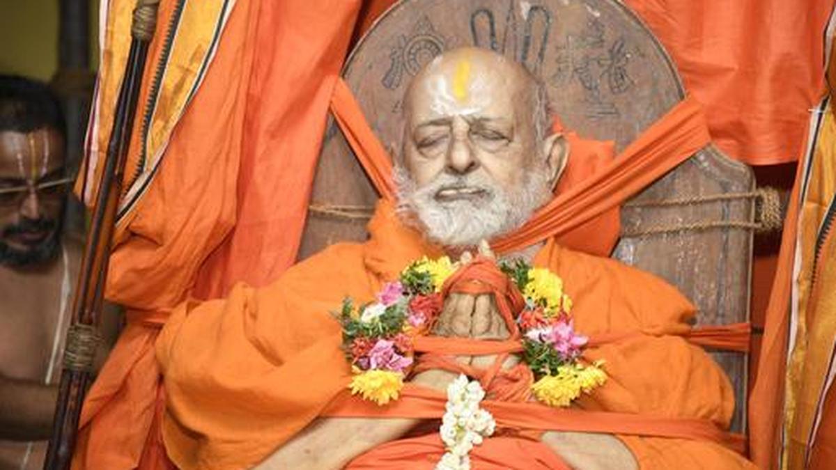 Srirangam Srimad Andavan Swamigal passes away - The Hindu