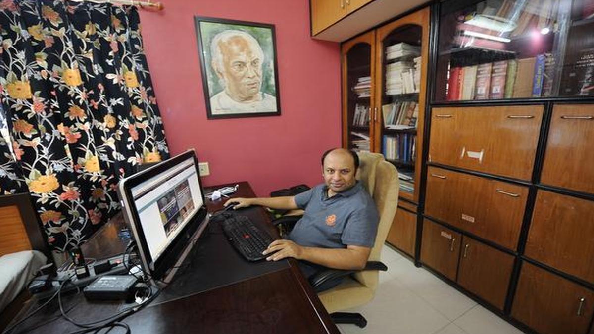 Pratik Sinha on Alt News - The Hindu