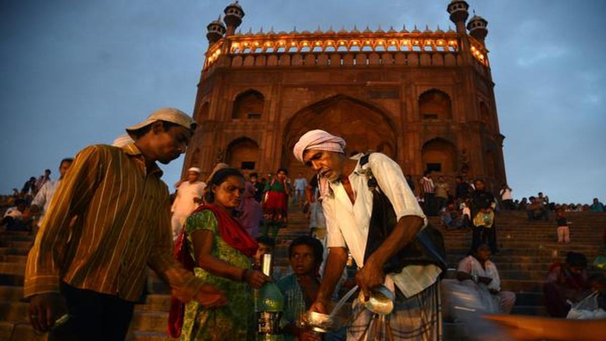 Amitangshu Acharya on the remaining bhistis of Old Delhi - The Hindu