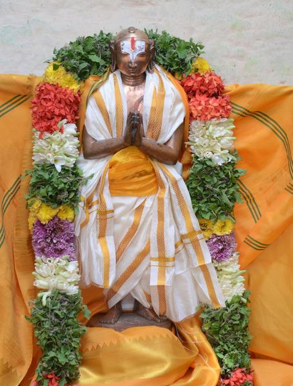 Periyazhwar’s maternal instinct - The Hindu