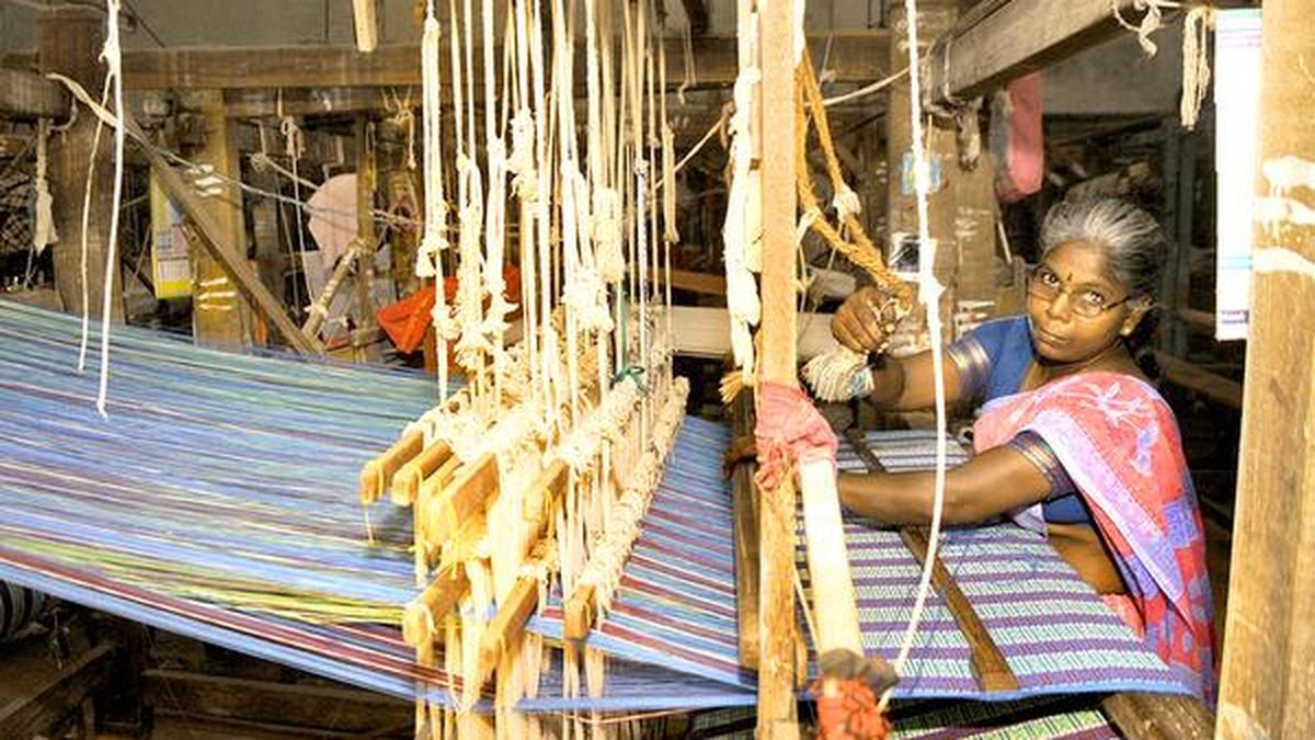 The sari saga - The Hindu