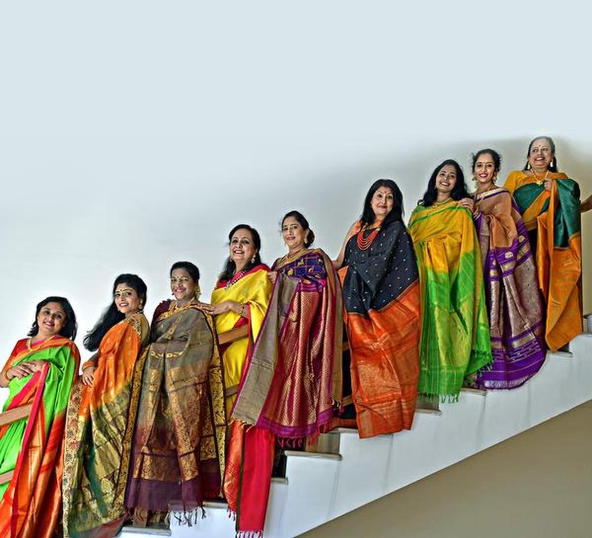 Nouveaux Saris Simples