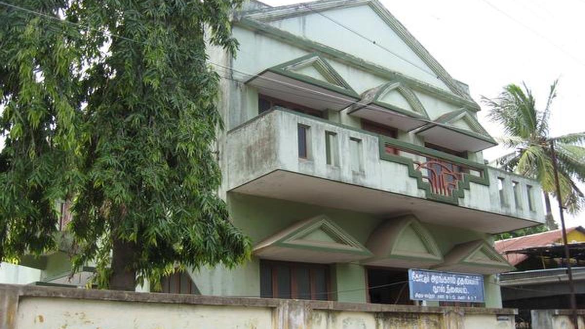 Genesis of the mobile library - The Hindu