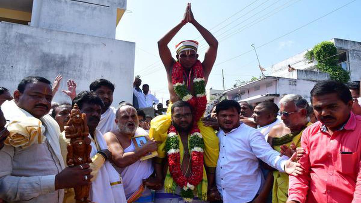 Hindutva’s caste masterstroke - The Hindu