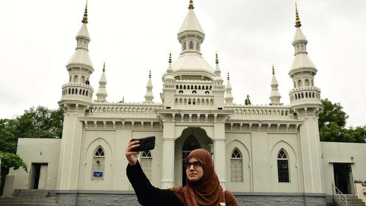 Hyderabad’s Spanish mosque: A serene place of worship and acceptance ...