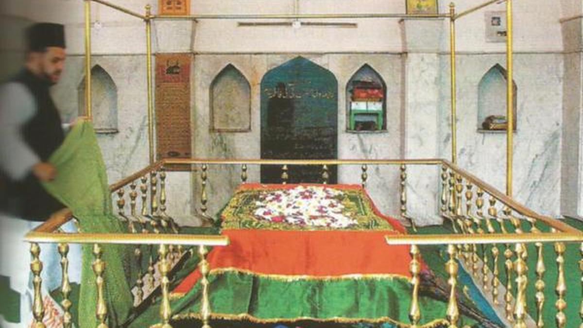 Bibi Fatima: The woman sufi saint of Delhi - The Hindu