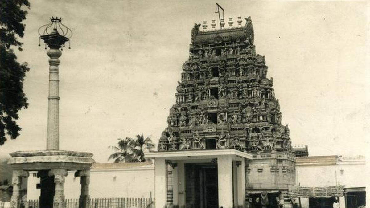 Inscriptions talk of fascinating Kongu connection - The Hindu