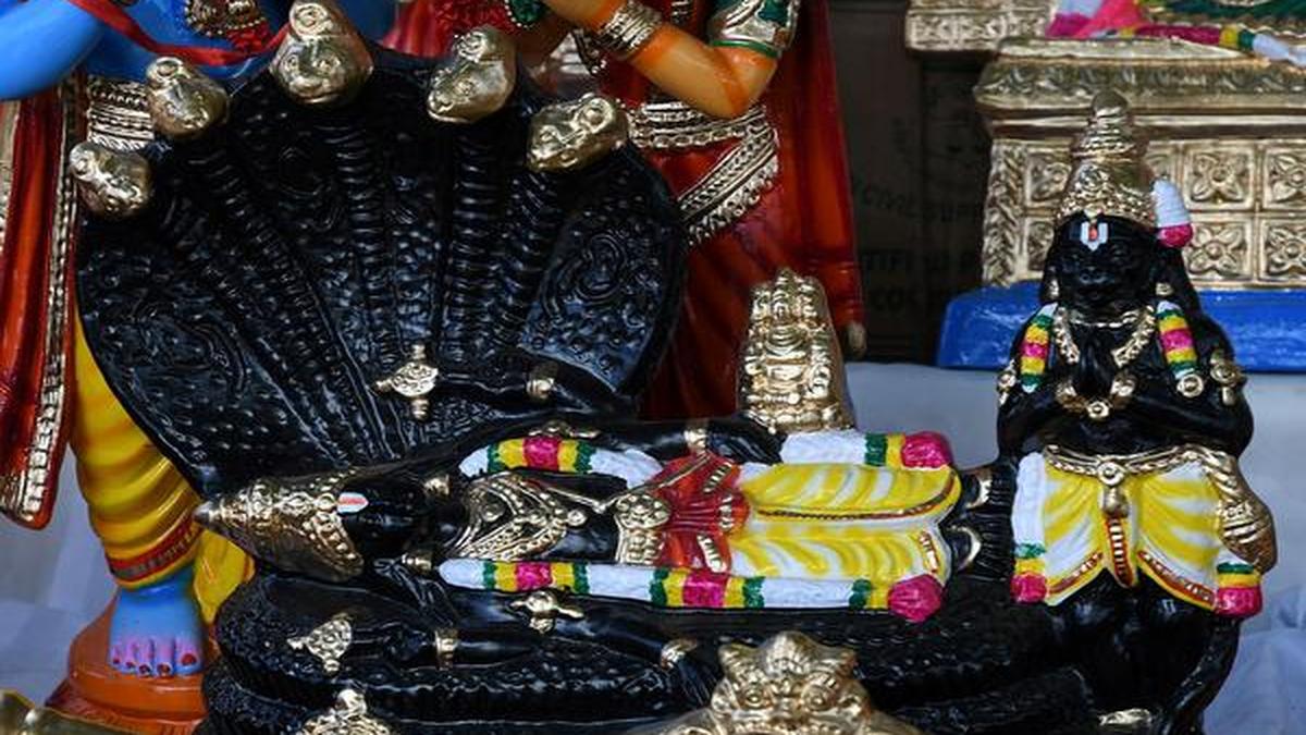 Lifelong fascination with dolls - The Hindu