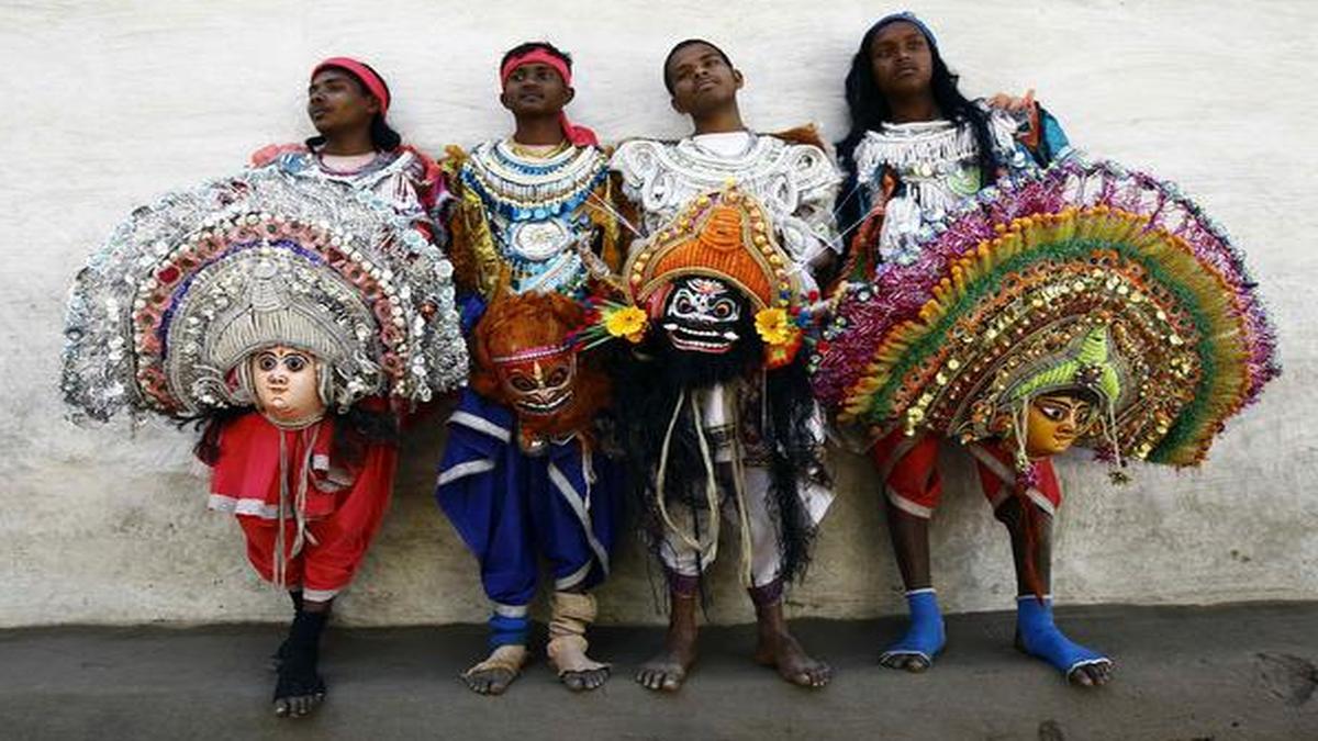 A visit to Charida the village of Chhau mask makers - The Hindu