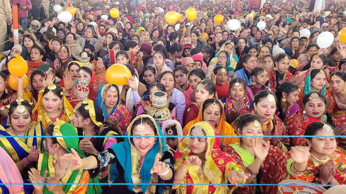 Beyond Ram Rahim | Review of Deras by Santosh K. Singh - The Hindu