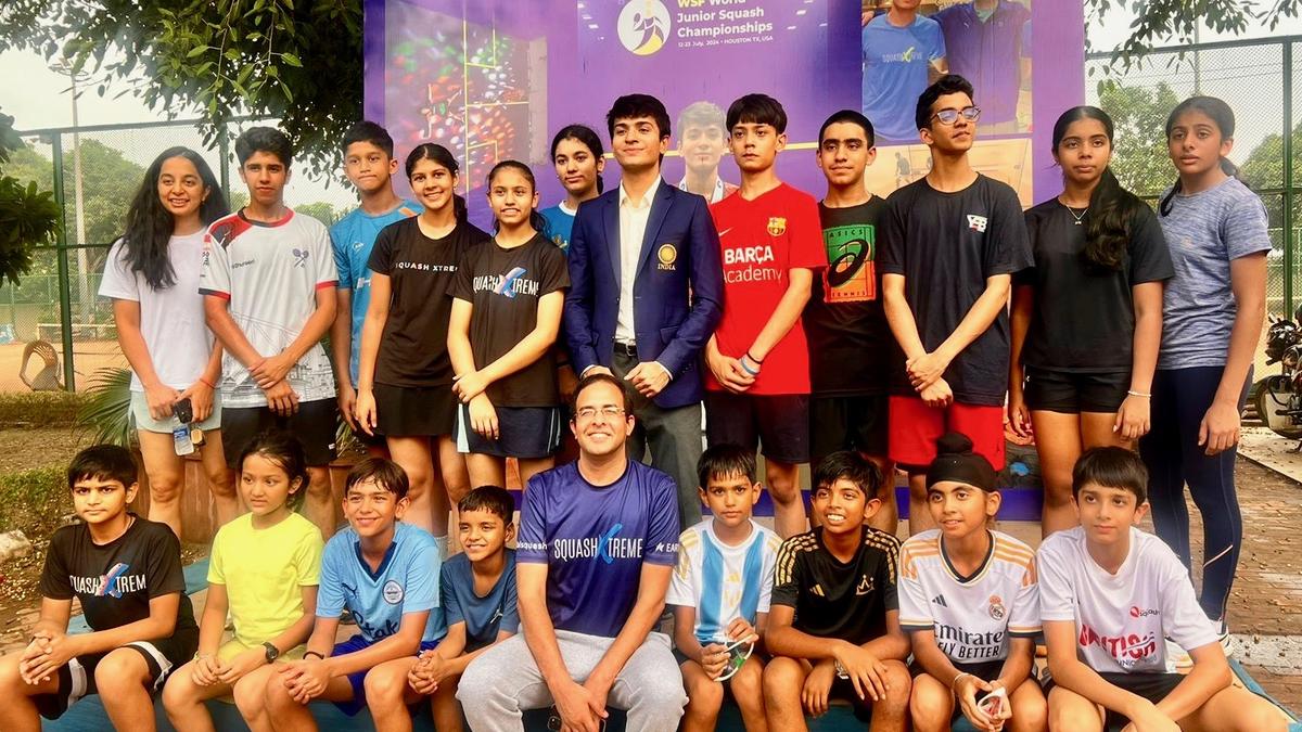 Shaurya Bawa felicitated by coach and fellow trainees - The Hindu