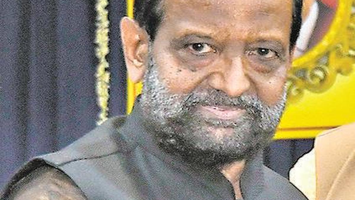 G.R. Viswanath impressed with Prithvi Shaw - The Hindu