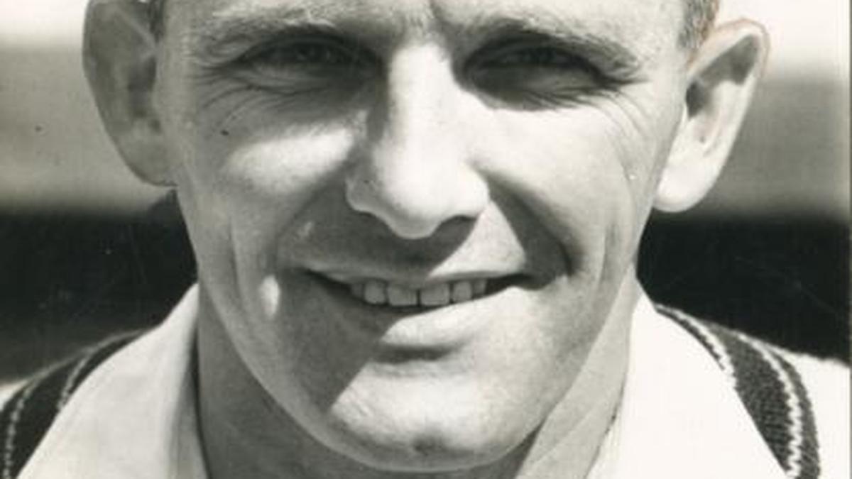 Legendary Australian all-rounder Alan Davidson dies aged 92 - The Hindu