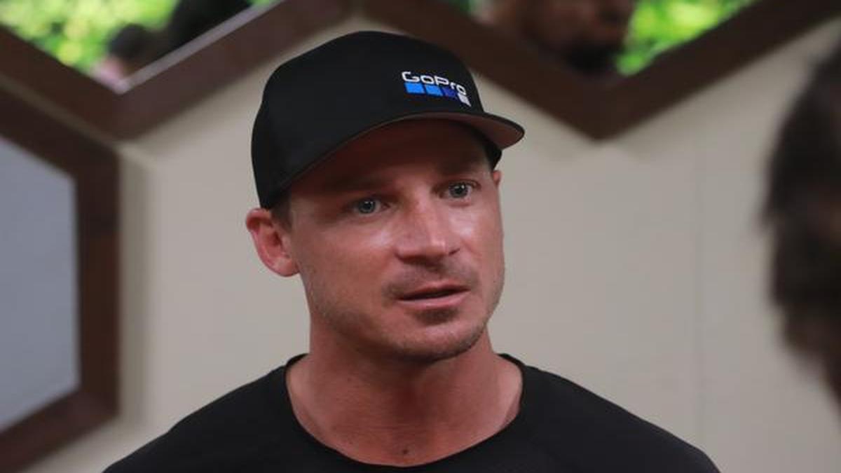 ‘Two new balls in ODIs is ridiculous’ - The Hindu