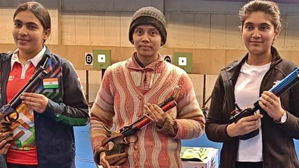 Meenu Pathak beats Suruchi Phogat in air pistol final - The Hindu