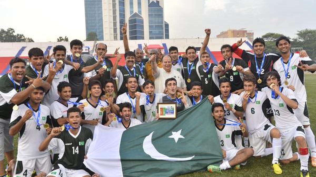 FIFA suspends Pakistan Football Federation - The Hindu