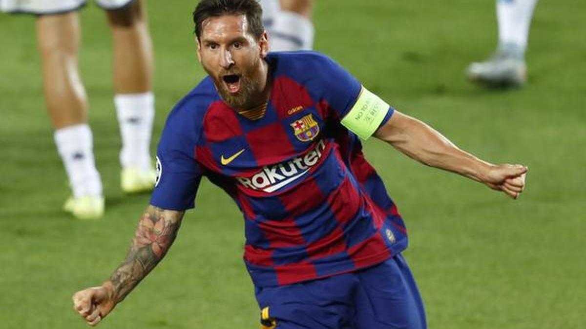 Lionel Messi unstoppable as Barcelona beats Napoli to reach Champions ...