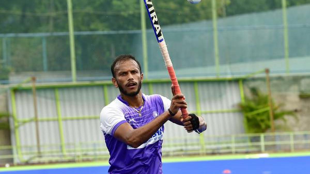 Former India hockey striker S.V. Sunil retires - The Hindu