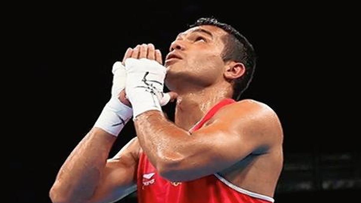 Vikas begins pro debut in style - The Hindu