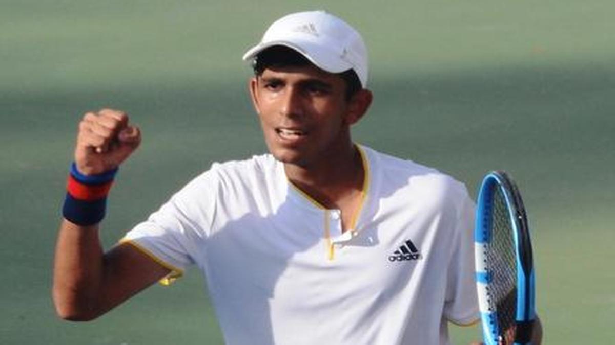 Banthia enters semifinals - The Hindu