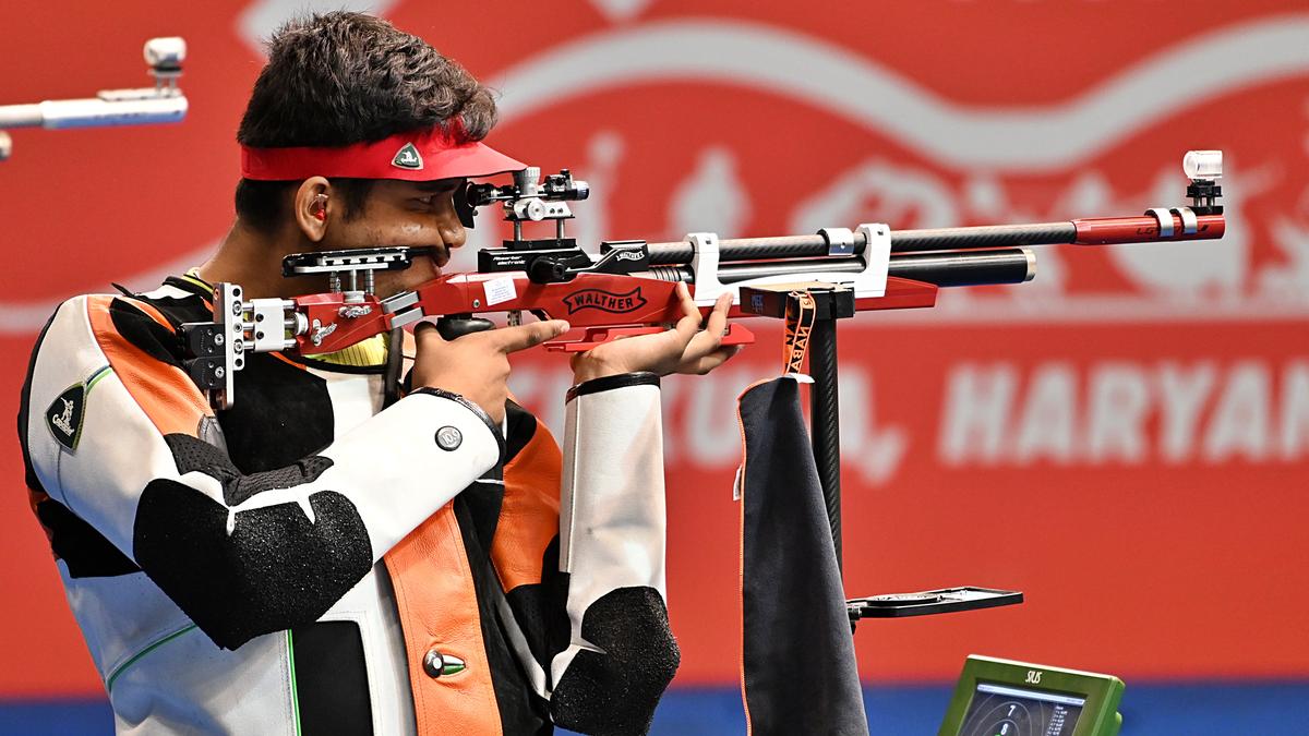 Indian rifle and pistol teams for the World Championships and Asian ...