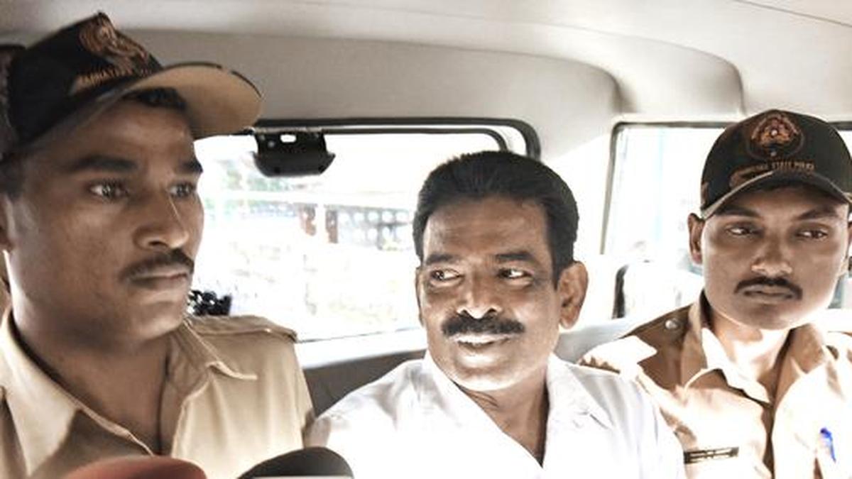 ‘Cyanide’ Mohan sentenced to life for murder - The Hindu