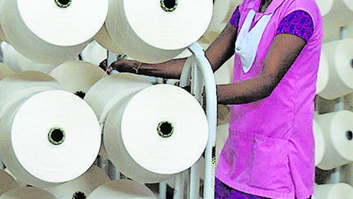 Cotton textile exports to cross $15 billion - The Hindu