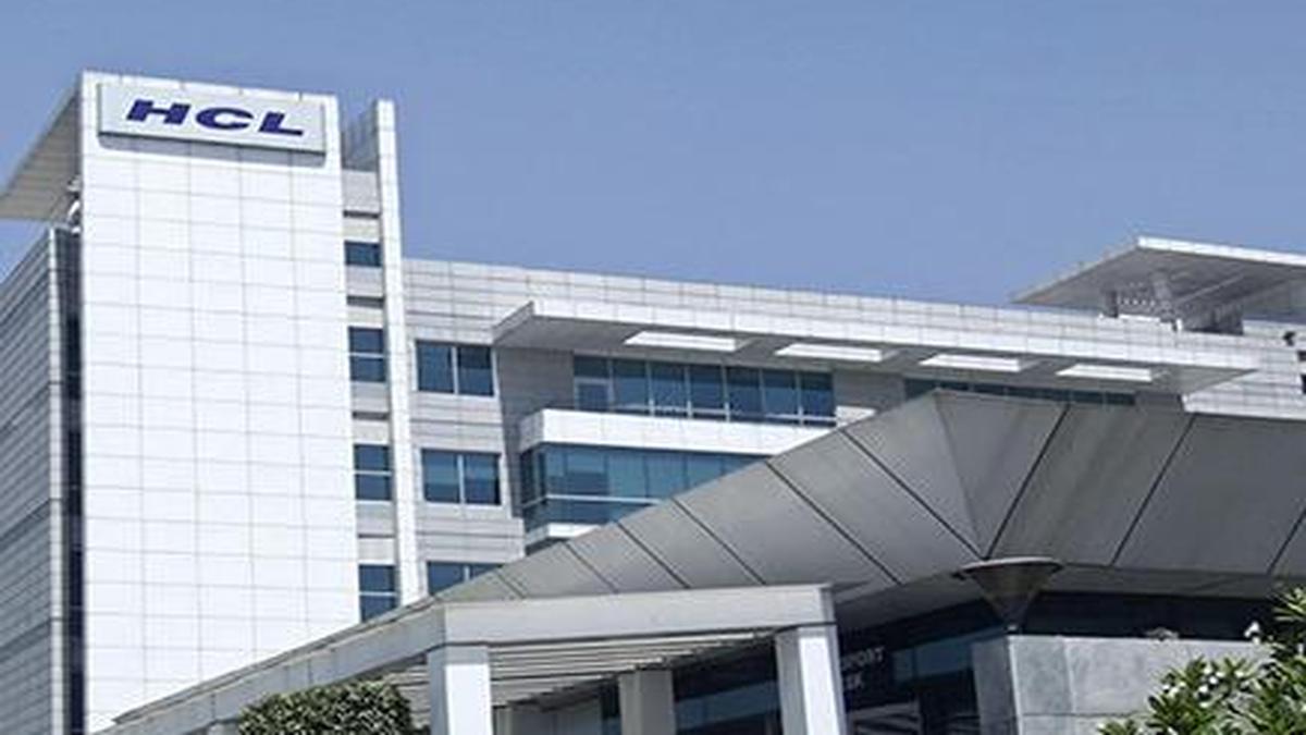 HCL Technologies announces ₹700 crore one-time bonus for employees ...