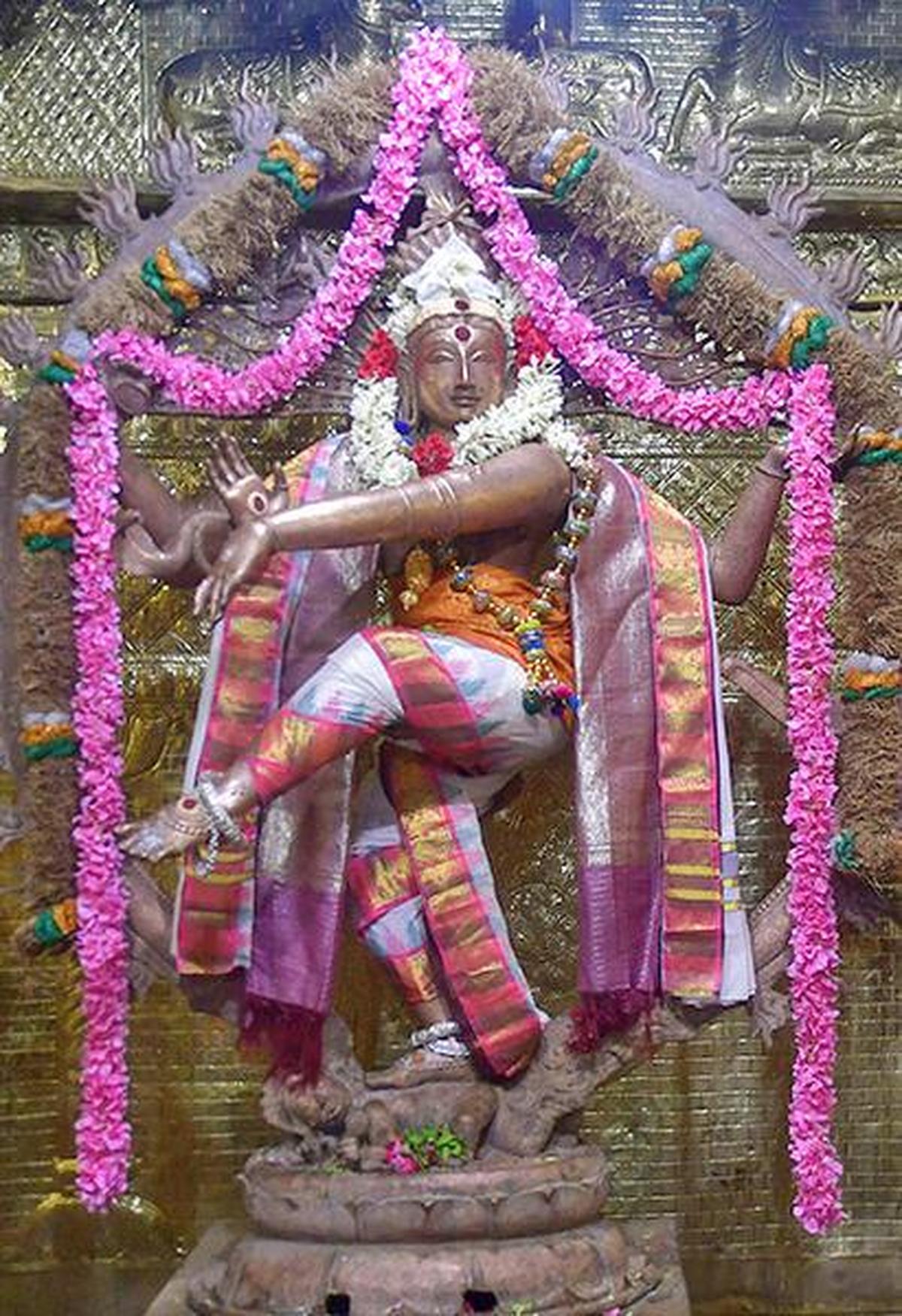 Watch | The temple which houses tallest Nataraja bronze idol - The Hindu