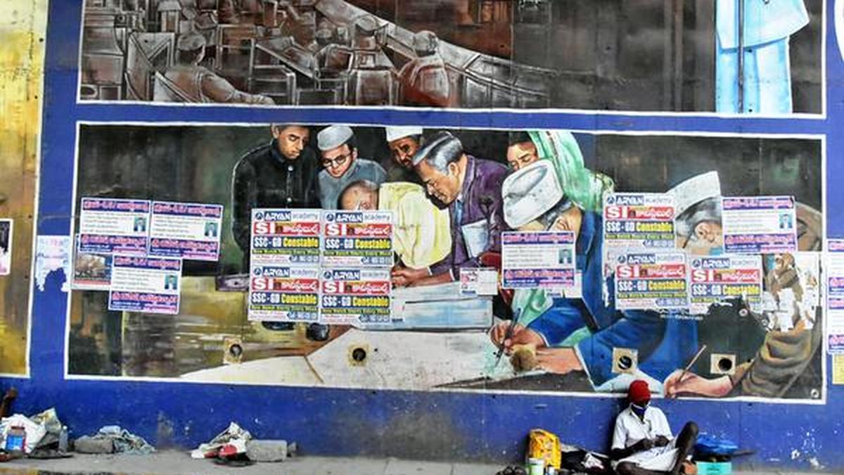 Anantapur MP Talari Rangaiah promises to restore paintings - The Hindu