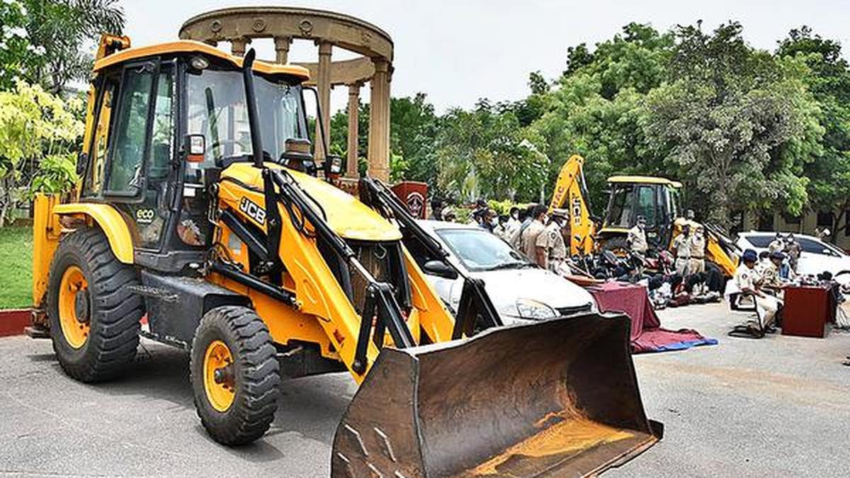 Andhra Pradesh: JCB India Ltd. opens outlet in Nellore - The Hindu
