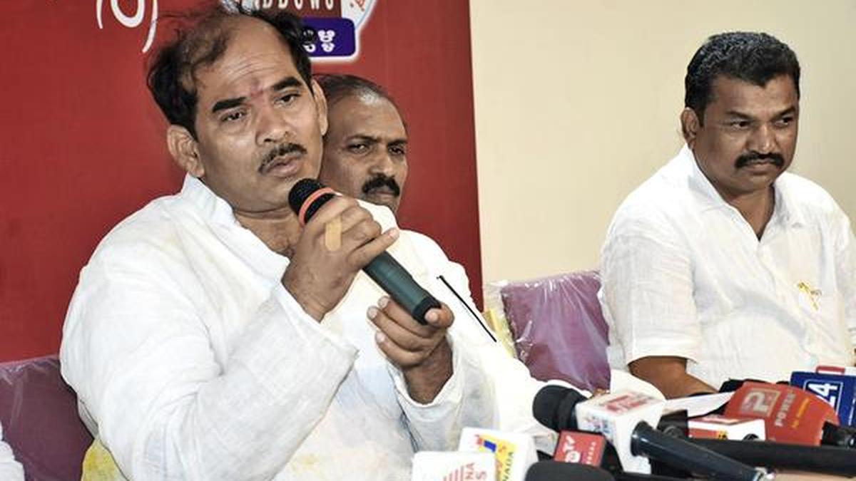 Minister Shivalli suffers heart attack - The Hindu