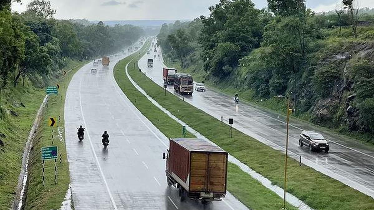 Lorry drivers occupying right-most lane on NICE Road and highways spark ...