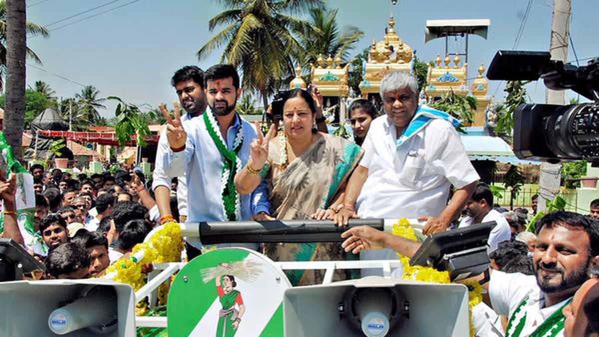 Hassan MLA believes Revanna family backing JD(S) candidate with eye on ...