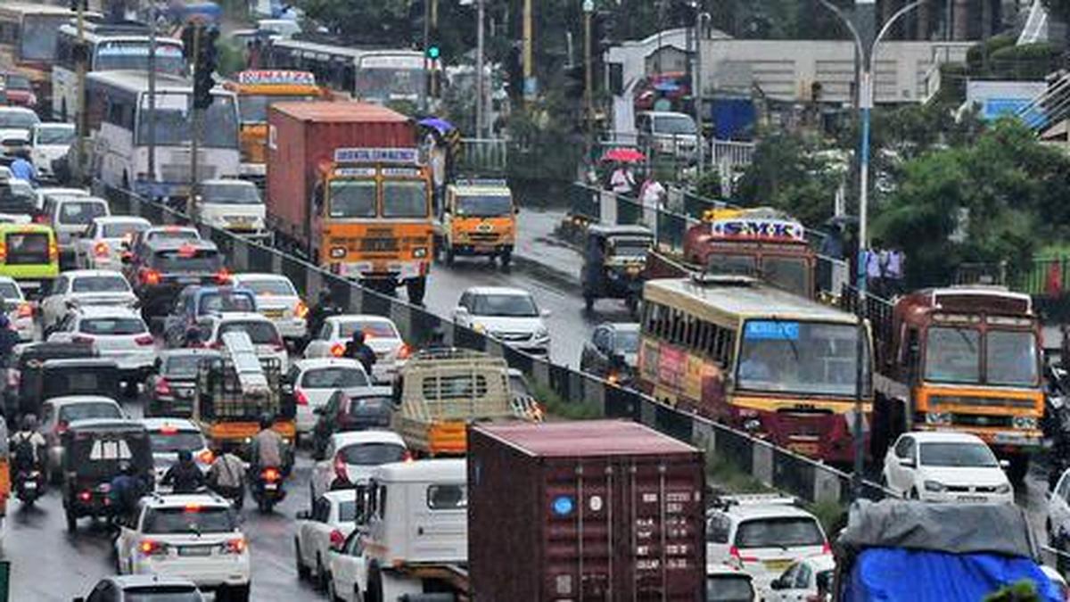 Orissa HC directs NHAI official to cross highway with children to experience difficulty - The Hindu