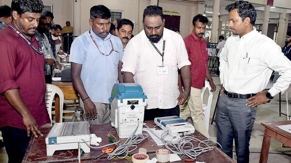 Commissioning of EVMs begins in Thiruvananthapuram - The Hindu