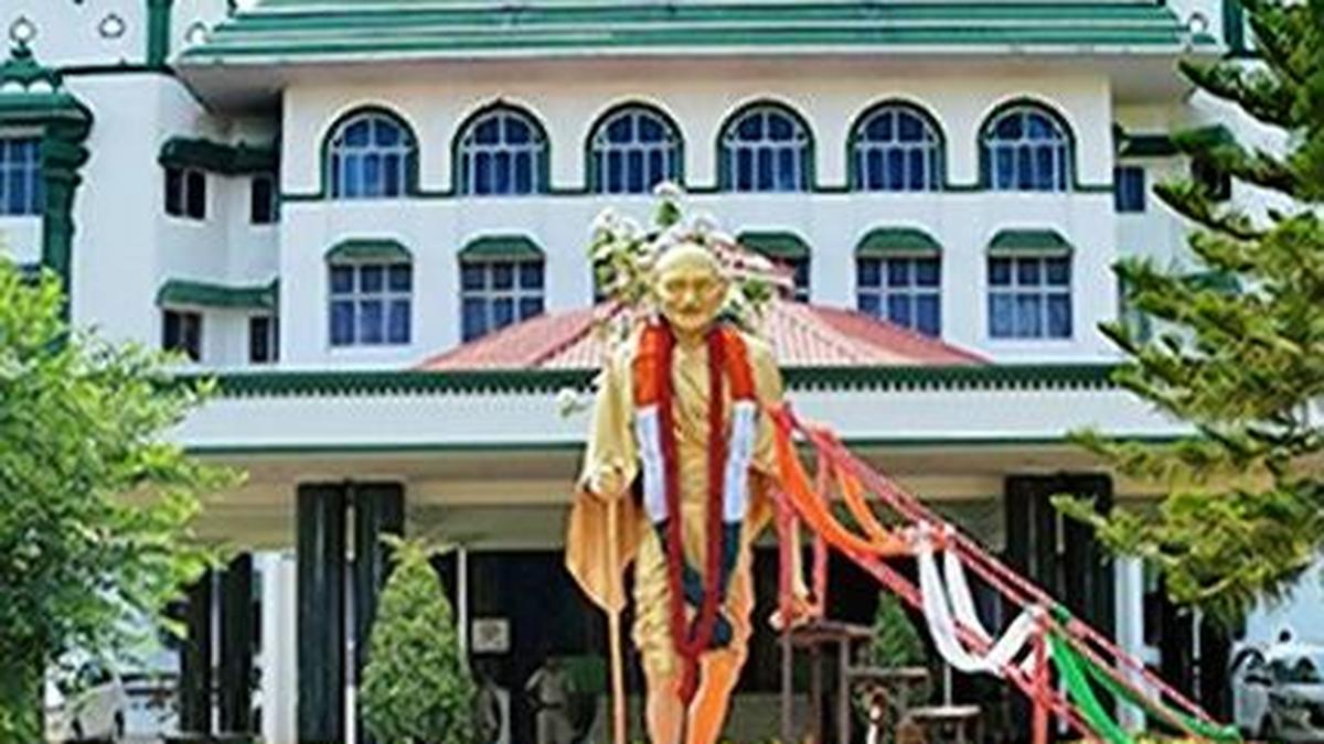 HC tells Dindigul Collector to pass orders after hearing TANTRANSCO and ...