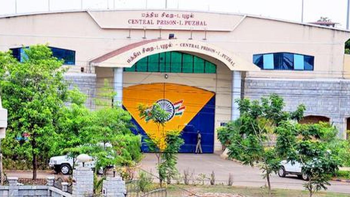 Woman prisoner escapes from Puzhal prison - The Hindu