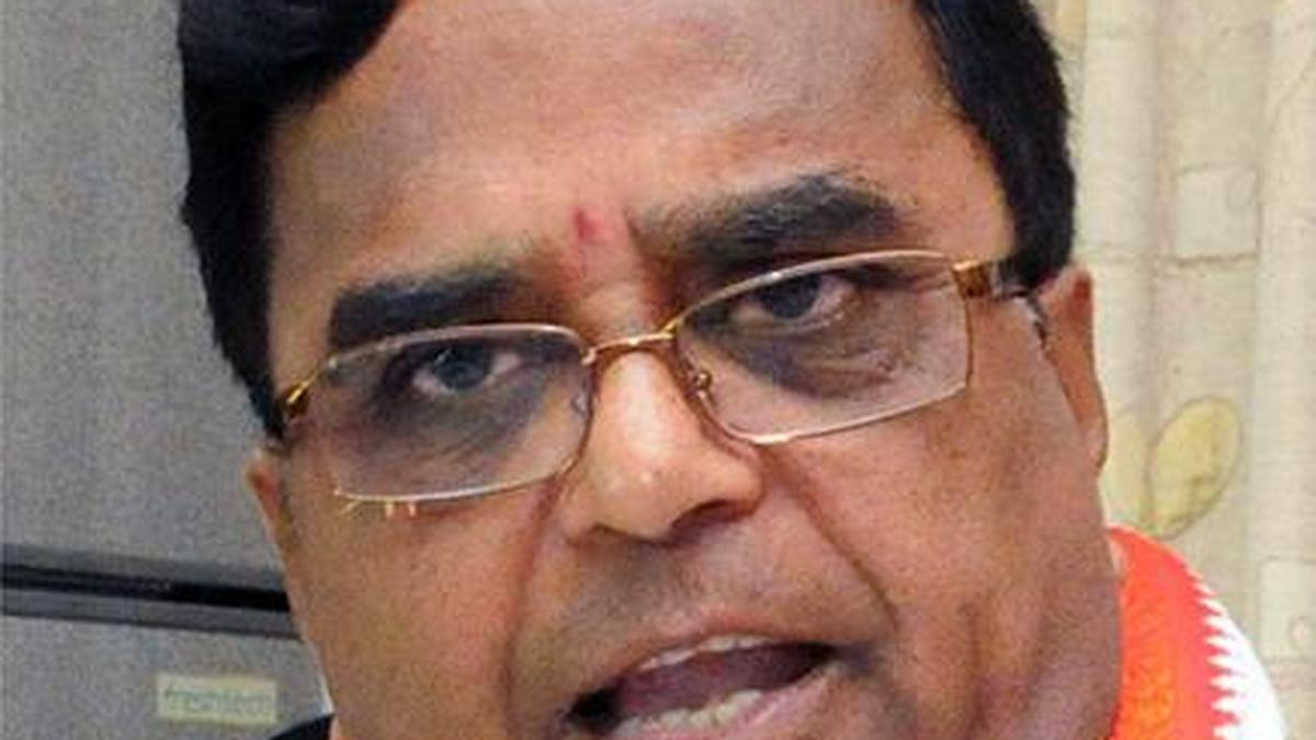 Ponnala faults Congress govt. for failure to utilise available Godavari ...
